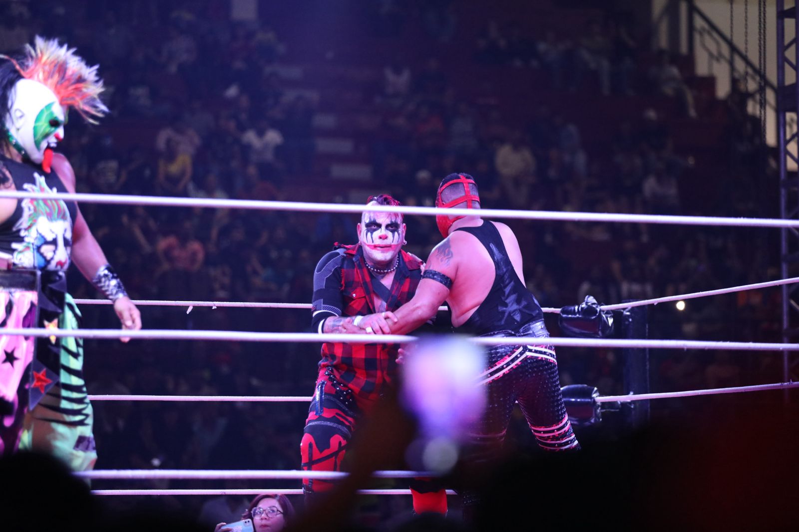 Acompaña Presidente a Pagano en función de Lucha – Al Contacto