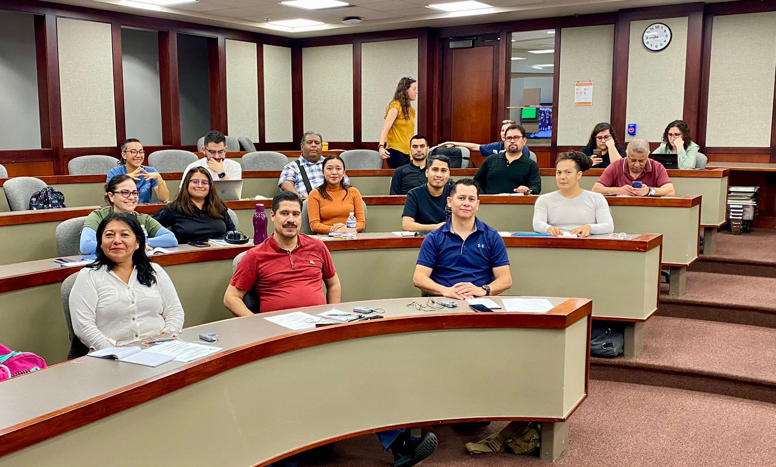 Capacitan en Tennessee a especialistas de FGE – Al Contacto