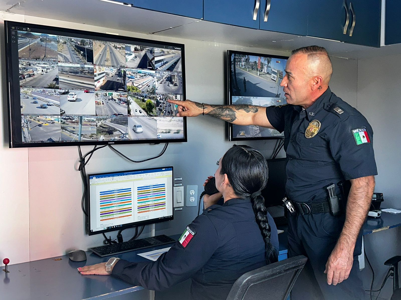 Centro de Mando Móvil de la Policía Municipal: equipado para brindar ...