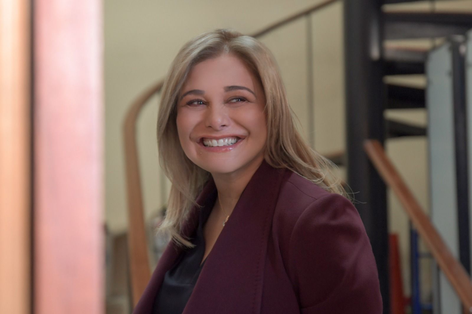 Anuncia Maru Campos entrega de aguinaldo para 27 mil 987 empleados de ...