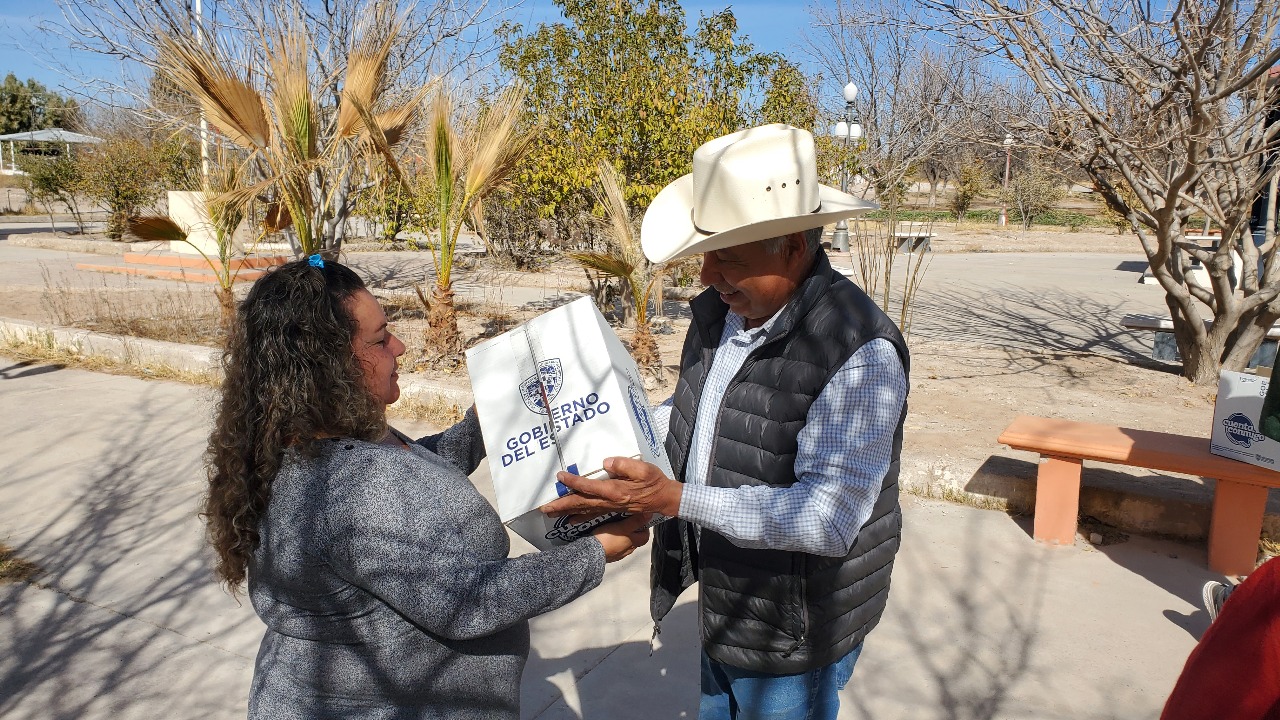 Lleva Arturo Zubia apoyo a la colonia El Espejo y la comunidad Leyes de ...