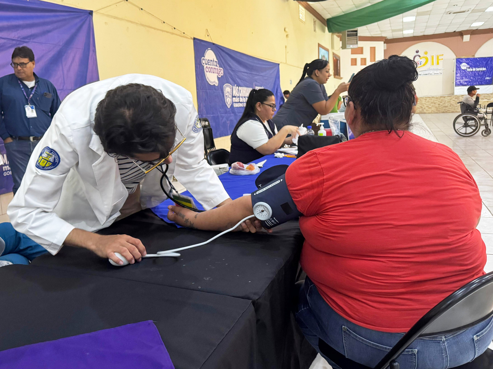 Brindan más de 700 apoyos y gestiones en feria de servicios “Cuenta ...
