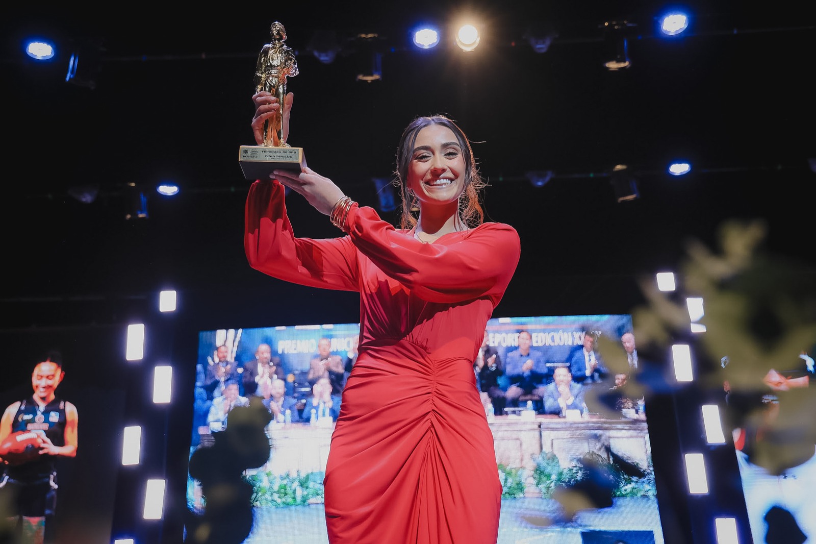 Ganadora del Premio Teporaca contiende a ser la mejor jugadora de los ...